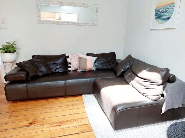 2 Bedroom Townhouse In The Heart Of The Junction - Newcastle