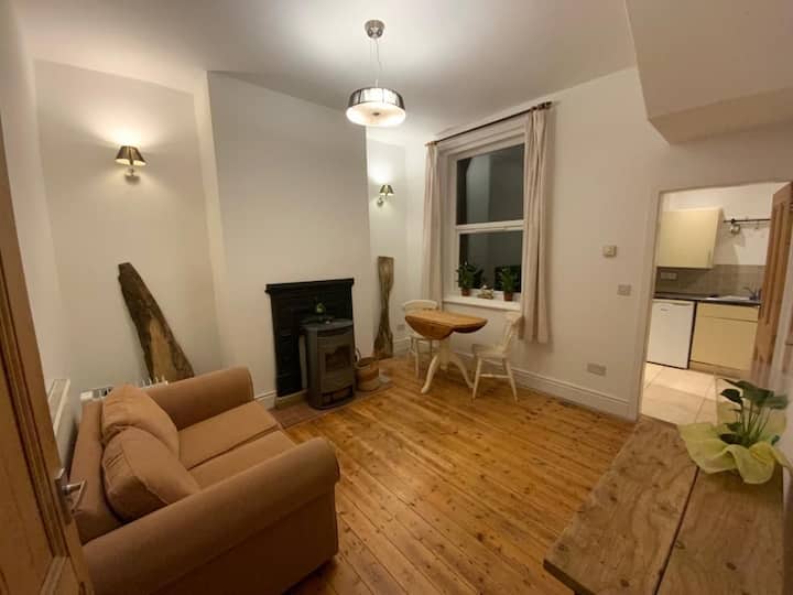 Cosy Room In Period Home Along Lancaster Canal - Preston