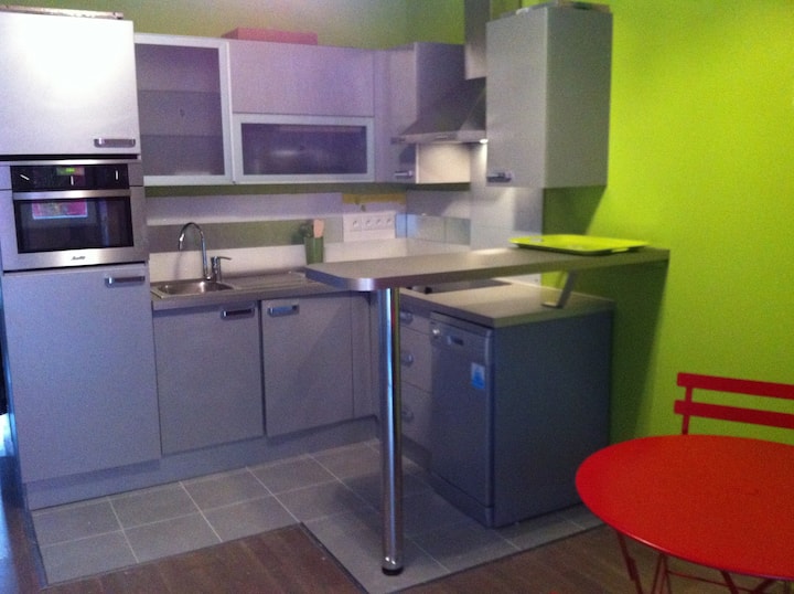 Studio 25 M2 En Rez De Jardin Terrasse Arborée - ibis Paris Vanves Parc des Expositions