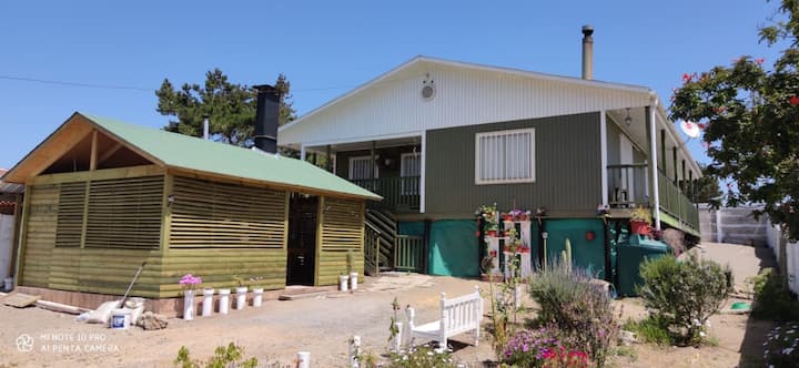 Casa En El Litoral Con Hermoso Quincho Familiar! - El Tabo