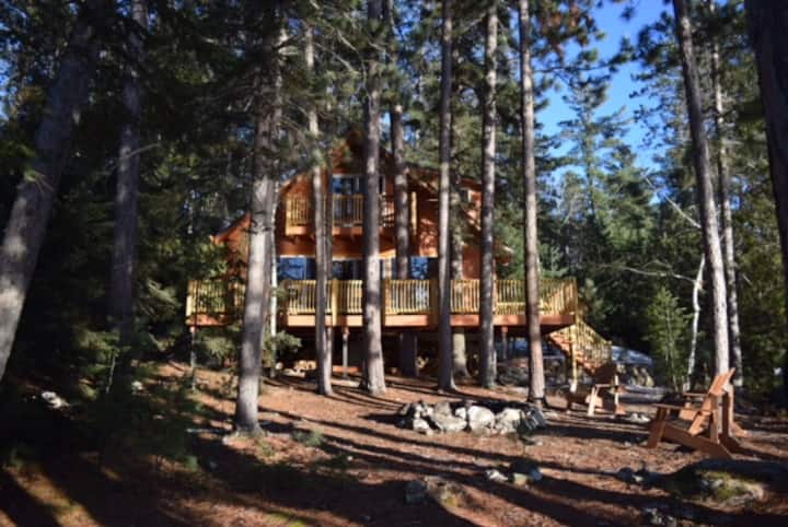 Red Pine Lodge - Cook, MN