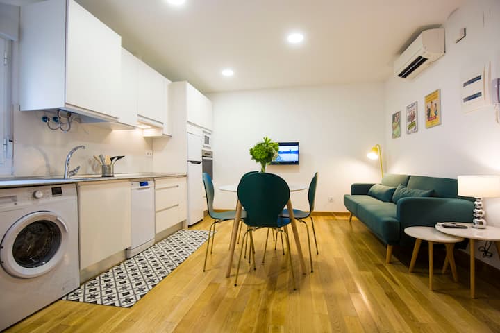 Delightful Apartment In The Heart Of Chamberí - Universidad Pontificia de Salamanca