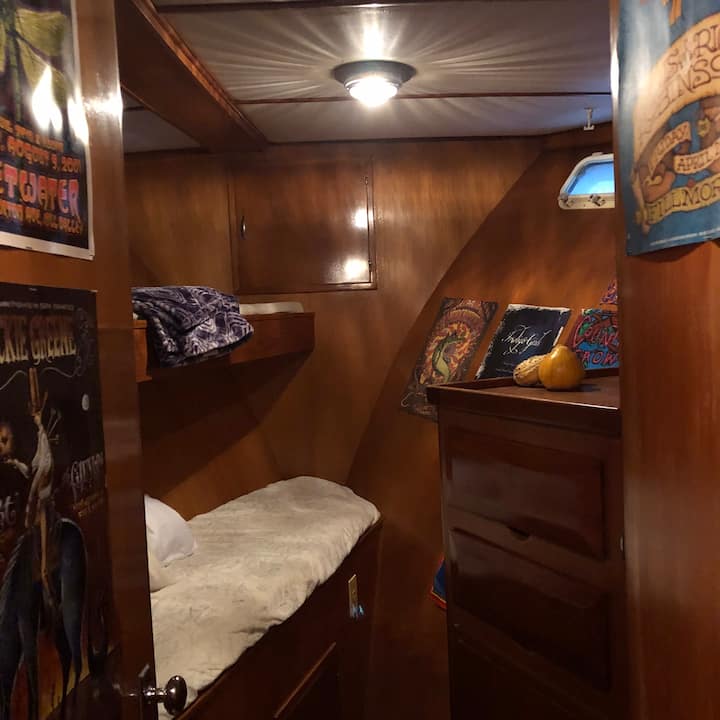 Yacht In Glen Cove - Vallejo, CA