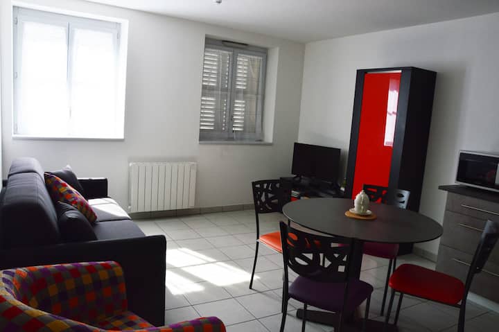 Chamoz 2: Nom De La Vigne Du Propriétaire - Salins-les-Bains