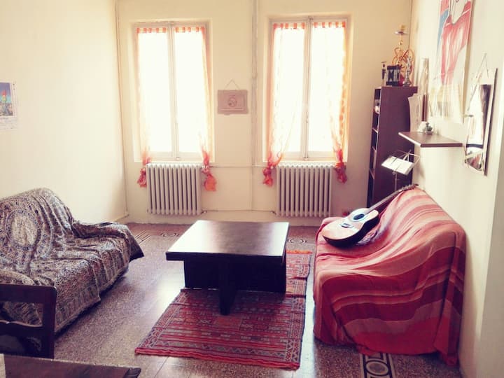 Home For 4-6 People, Close To City Centre! - Mantua