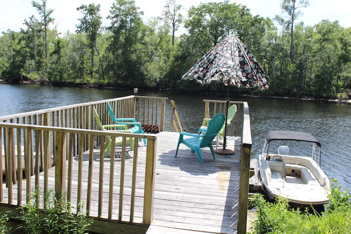 Black River Refuge on the Water - Houses for Rent in Georgetown, South ...
