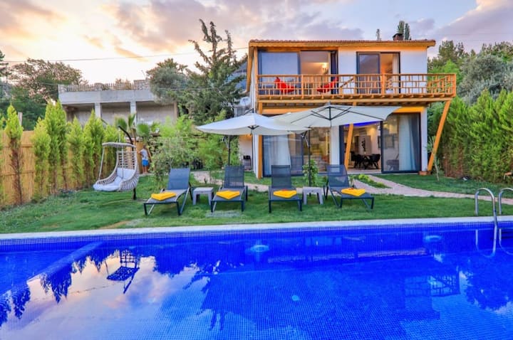 Sessiz Sakin Bir Tatil Için - Kalkan