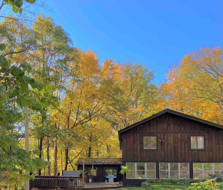 Hemlock Haven,hot-tub,private,30 Min To Penn State - Pennsylvania