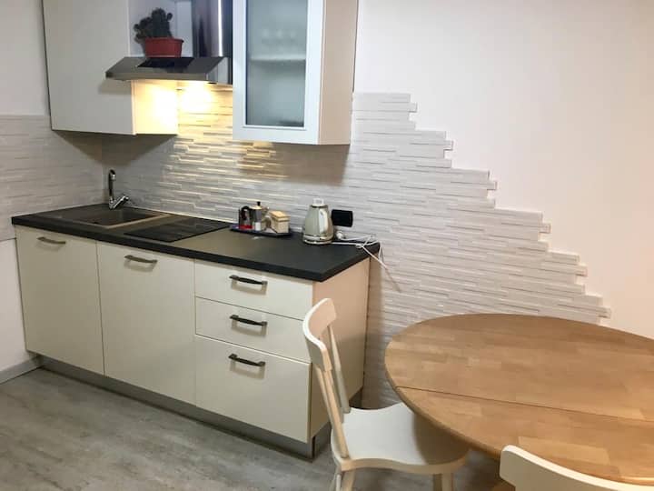 Cozy Studio In The Historical City Center - Trento
