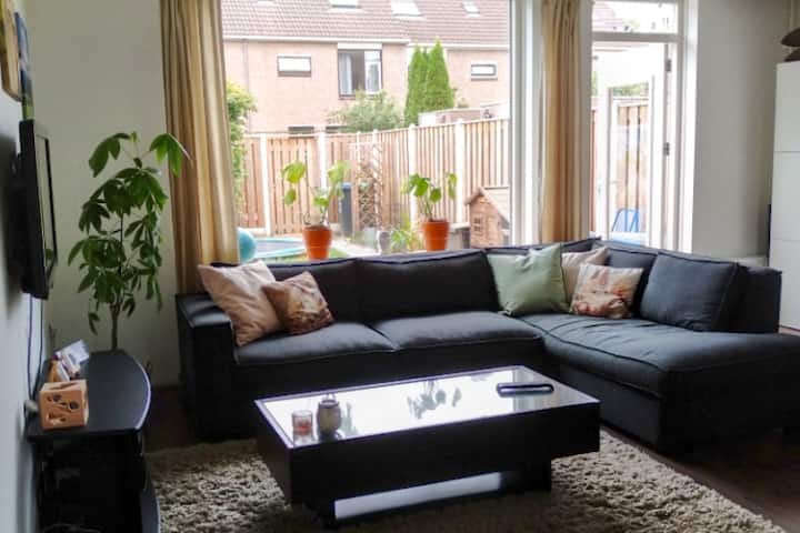 Woning Met Jacuzzi, Incl. Ontbijt. - Arnhem