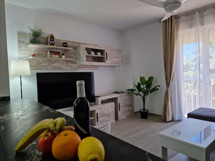 Apartamento En Paseo Marítimo - Puerto de Mazarrón
