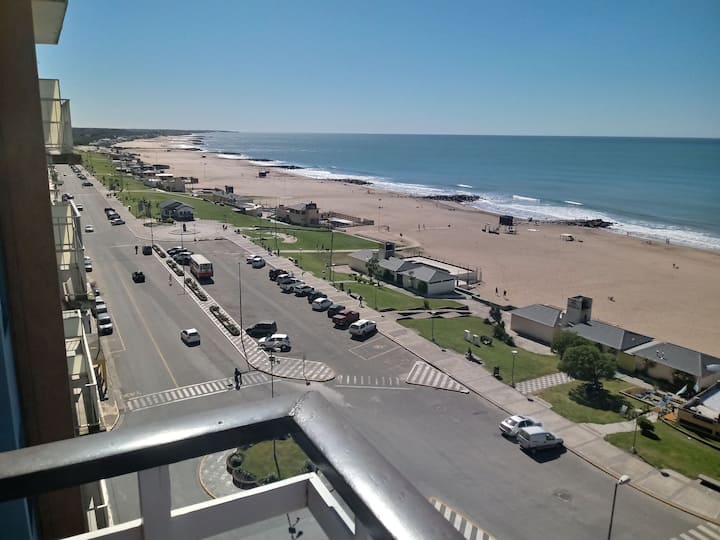 Hermoso Departamento En Miramar, Frente Al Mar - Miramar