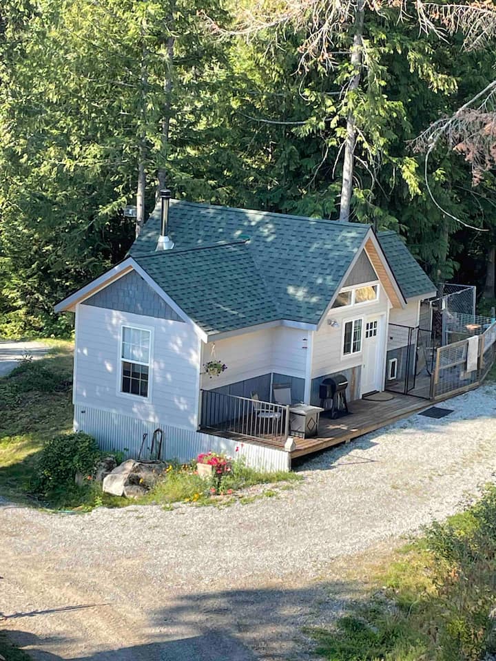 The Selkirk Flat - Idaho (State)