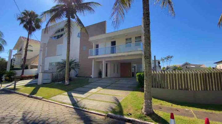 Casa Condomínio Bougainville1 Em Frente A Praia. - Peruíbe