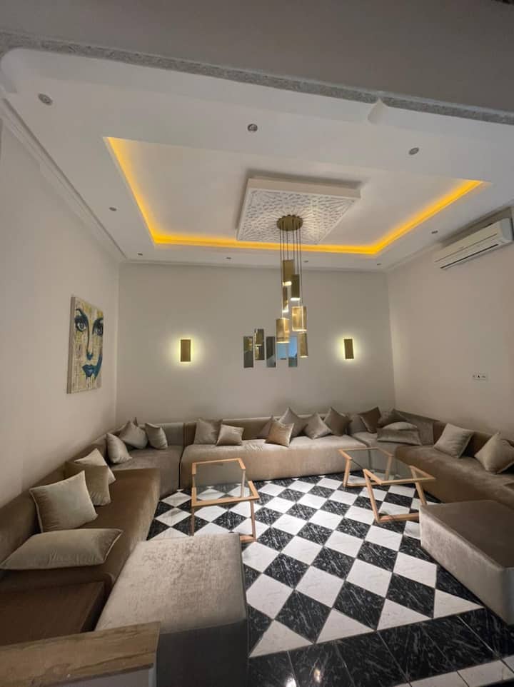 Triplex Type Riad Dans Résidence Sécurisée - Marrakech
