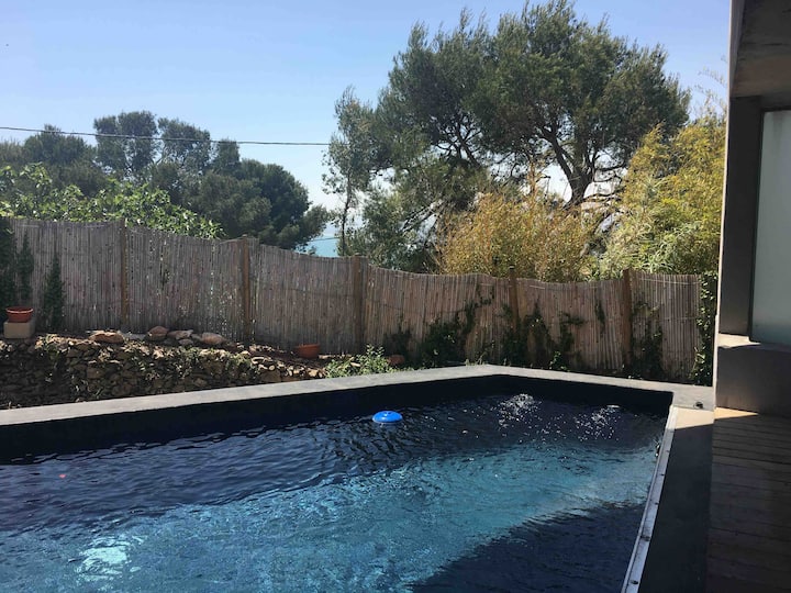 Loft Avec Piscine Sur Le Mont St Clair - 세트