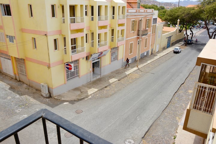 Hollyday Houses (Mindelo Balcony View Apt.) - Cabo Verde