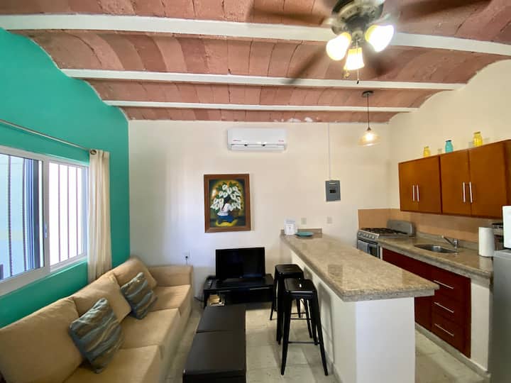 Apartment Steps From The Beach In Centro 3 - Mazatlán