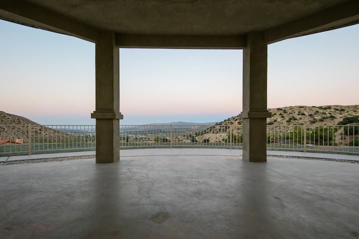 Luxury Joshua Tree/palm Springs Rental - Yucca Valley, CA