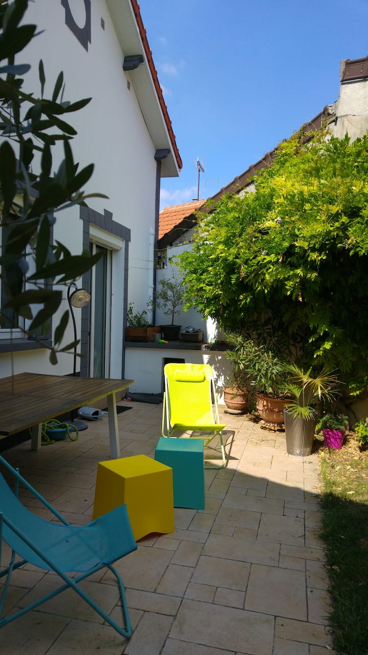 Maison Calme (10' U Arena /Défense), Idéal Famille - Nanterre