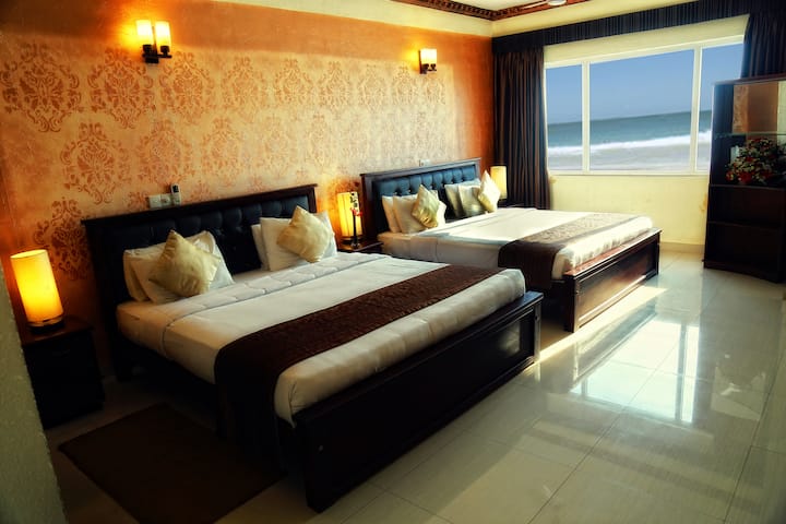 Sea View Apartment - Marine Drive - Colombo