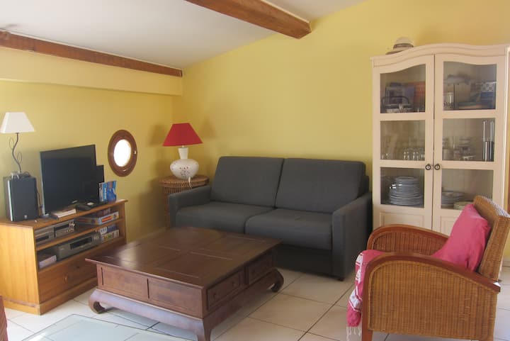 Joli Duplex Avec Terrasse Dans Le Vieux Mèze - Mèze