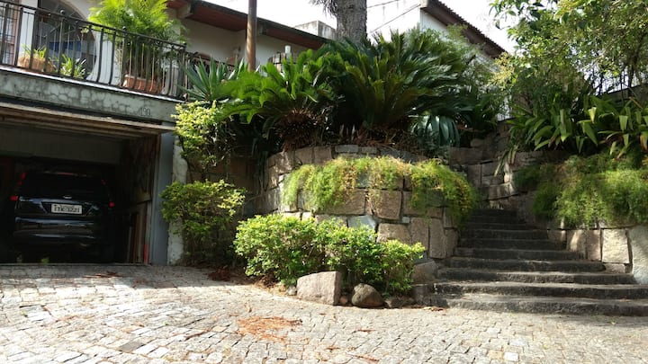 Casa Acolhedora -Casa Inteira Três Quartos - Porto Alegre