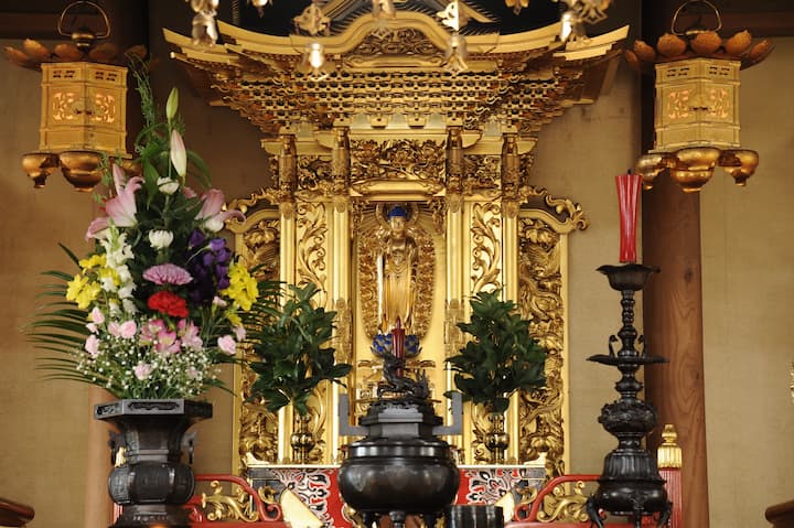 Temple Near Otaru Station / Japanese Style Room - Otaru