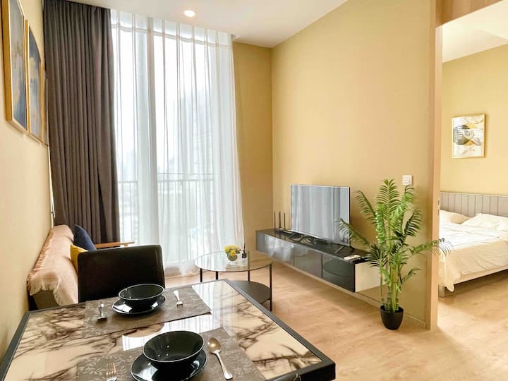 Noblebe19,btsasokwalk600m豪华一房35sqm免费泳池健身房freewifi - Bangkok