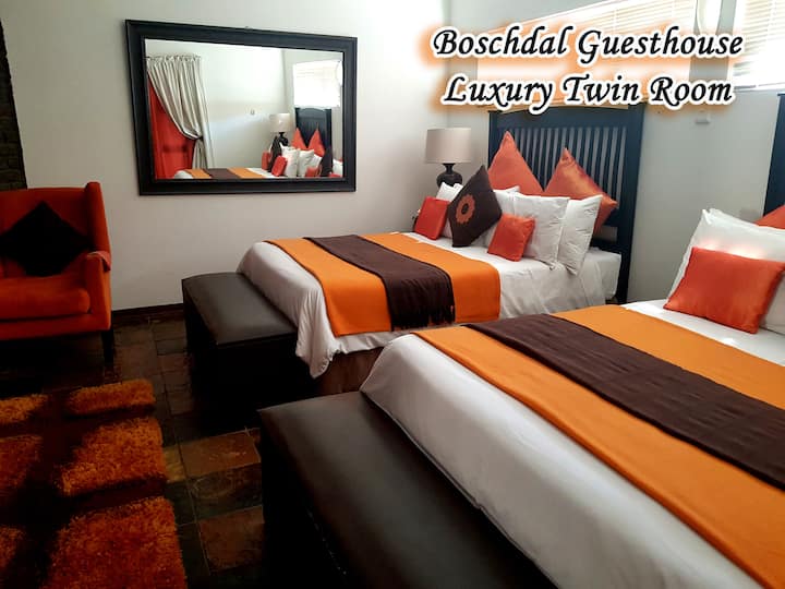 Luxury Twin Room - Rustenburg