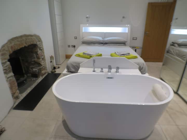 Plymouth Hoe,large Room,king Size Bed, Wifi, Pl1. - Plymouth
