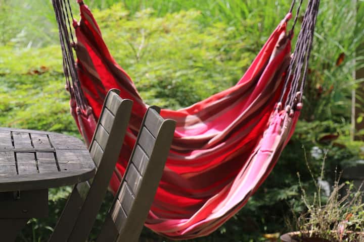 Maison En Ville, Au Calme.
4,5,6 Personnes Ou Plus - Lanester