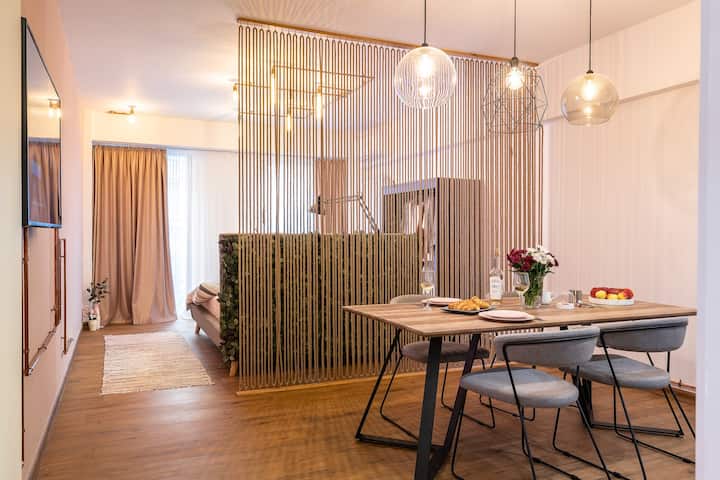 Brilliant Blush Urban Apt. | Oldtown | Newbuilding - Bucharest
