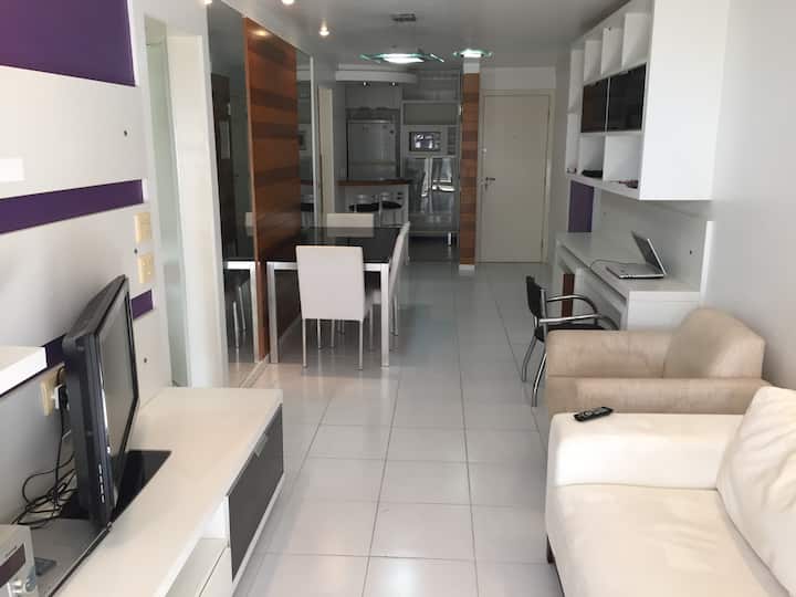 3 Quartos, Novo E Com Belíssima Vista Para O Mar - Cabo Frio