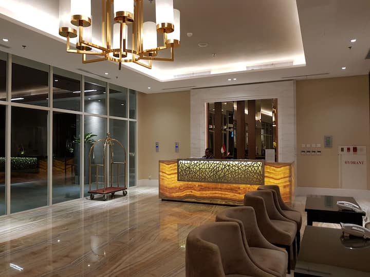 Menteng Park, Luxurious American Classic Apartment - Jakarta