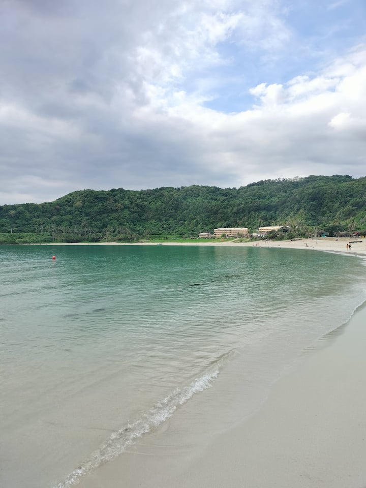 Room 3 Good For 6 Pax Glenmark's Homestay Pagudpud - Pagudpud