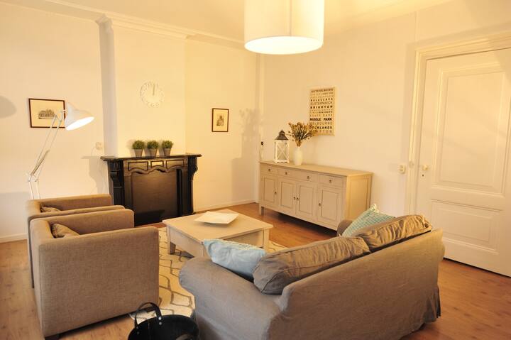 Appartment In Historic House 2nd Floor - Zaltbommel