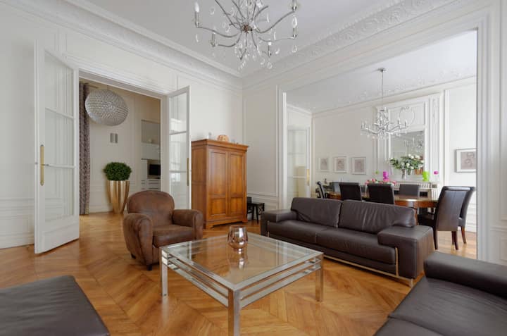 Appartement 7 Pièces. - Paris