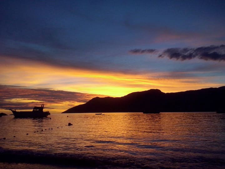 Praia Das Cigarras - Condomínio Cigarras - São Sebastião