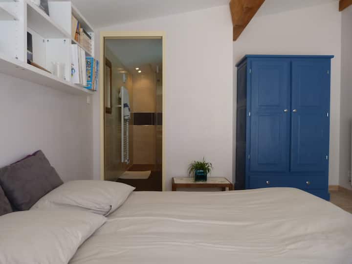 Chambre Indépendante - Piscine - - La Seyne-sur-Mer