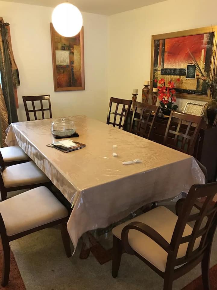 Extra Large B Room On Main Floor - Danbury, CT