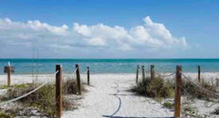 Escape To Paradise - Sanibel Island, FL