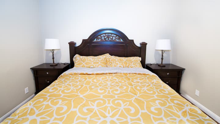 Super Convenience 3be/2.5ba - West Covina, CA