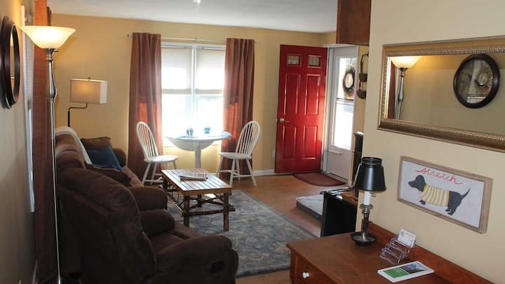 Clinton's Pet Friendly B&b - Clinton, NY