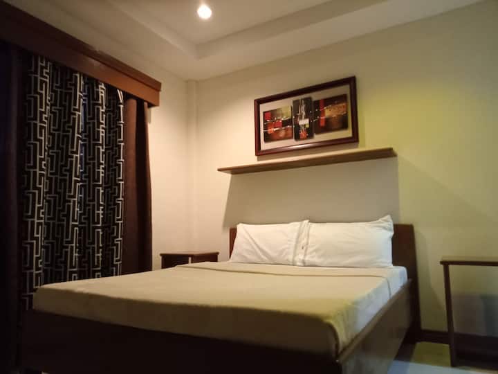 Private Room 1 Near The Beaches Of Subic Bay - Olongapo