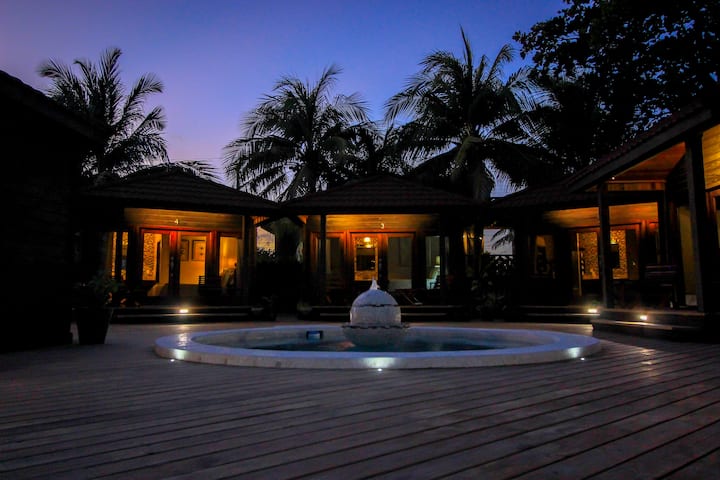 Marbucks #1 | Free Gourmet Breakfast & Coffee! - Belize