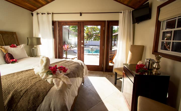 Marbucks #3 | Free Gourmet Breakfast & Coffee! - Belize