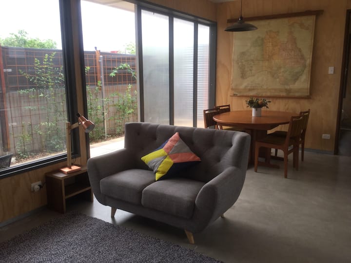 The Apartment - 5km To City, 8km To Beach - Adelaide