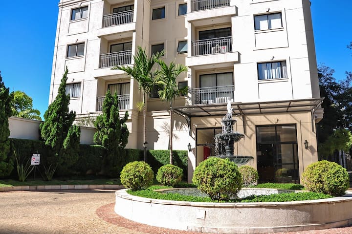 Apto No Cambuí Em Campinas - Campinas