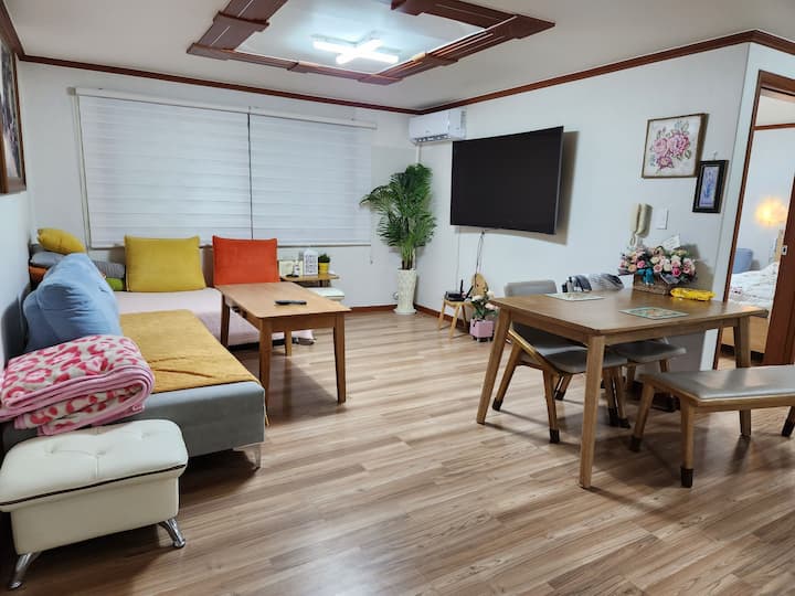 31 친환경/수원산업단지/고색역도보3분 출장/재택근무/집인테리어공사가족일정상담가/대형주차 - Suwon-si